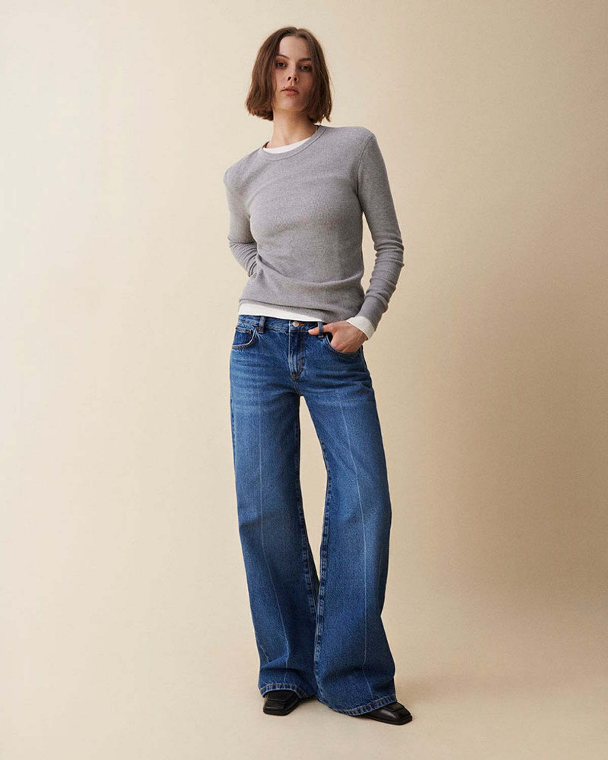WOMEN’S JEANS